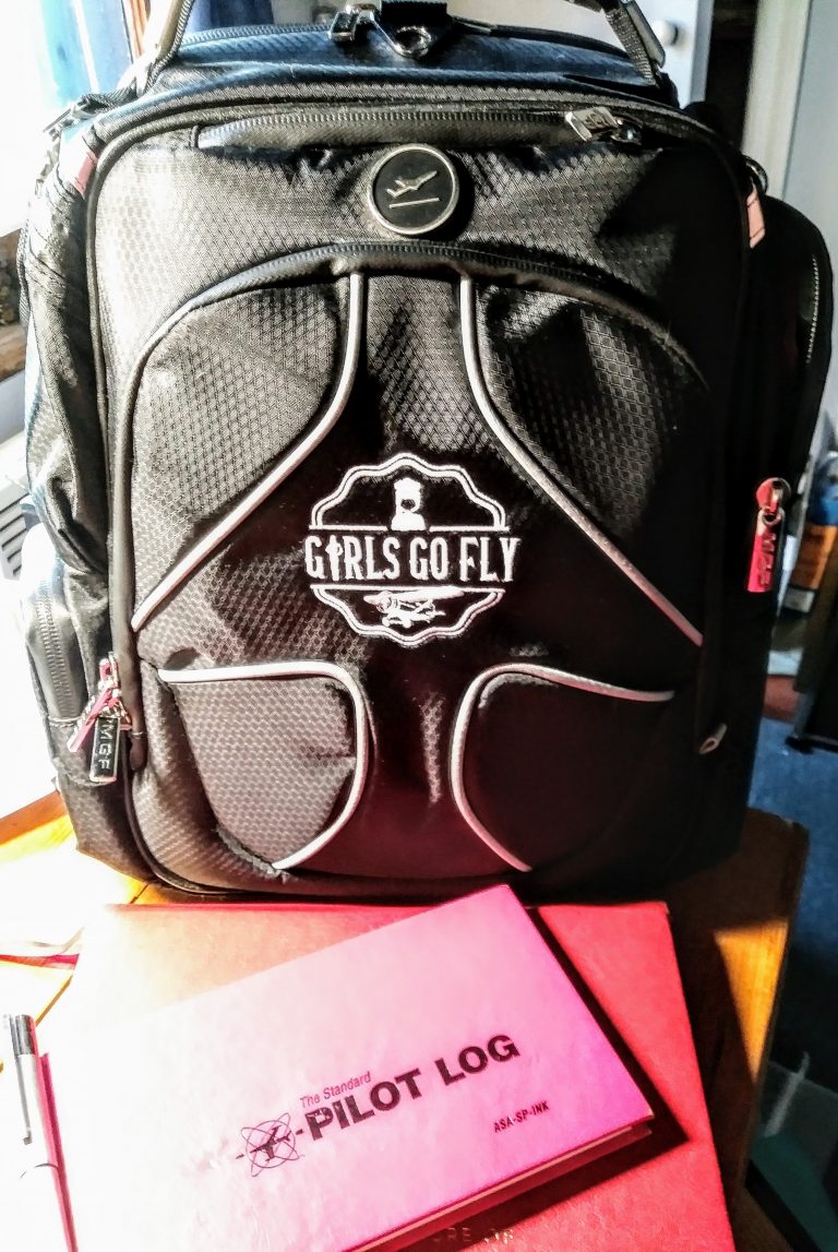 Aviation Gear – Pilot Flight Bags – Girls Go Fly / Jamais Sans Ailes